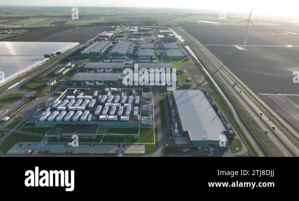 Large scale datacenter Stock Videos & Footage - HD and 4K Video Clips ...