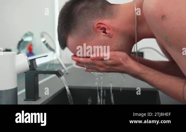 Water running from wash Stock Videos & Footage - HD and 4K Video Clips ...