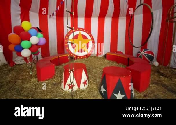 Circus chapiteau Stock Videos & Footage - HD and 4K Video Clips - Alamy