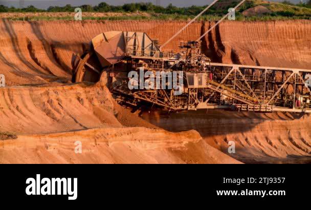 Bagger 288 machine Bucket Wheel Excavator - Coal Mining Excavation ...