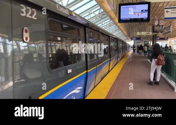 Canadian skytrain Stock Videos & Footage - HD and 4K Video Clips - Alamy