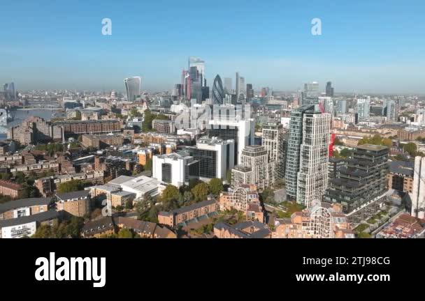 Londons iconic skyscraper Stock Videos & Footage - HD and 4K Video ...