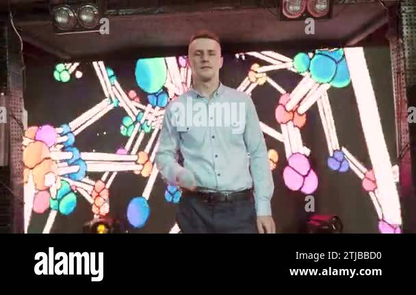 Comedian singer Stock Videos & Footage - HD and 4K Video Clips - Alamy