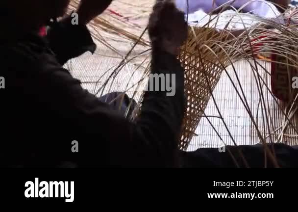 Background rotan Stock Videos & Footage - HD and 4K Video Clips - Alamy