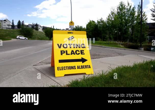 Alberta sign Stock Videos & Footage - HD and 4K Video Clips - Alamy
