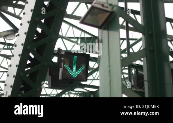 Traffic light green arrow Stock Videos & Footage - HD and 4K Video ...