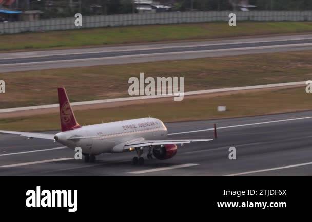 PHUKET, THAILAND - FEBRUARY 19, 2023: Airbus A320 of Juneyao Airlines ...