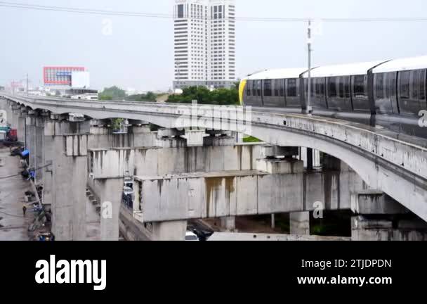 Bangkok,Thailand - 6June, 2023: Thai electric monorail train yellow ...