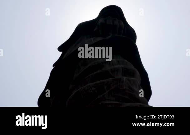 statue of unity the world tallest statue with bright sky at day from ...