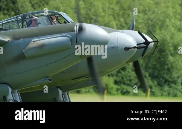 British de havilland mosquito Stock Videos & Footage - HD and 4K Video ...