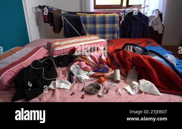 Messy dirty house Stock Videos & Footage - HD and 4K Video Clips - Alamy