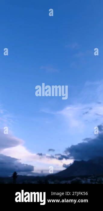 Wispy shapes Stock Videos & Footage - HD and 4K Video Clips - Alamy