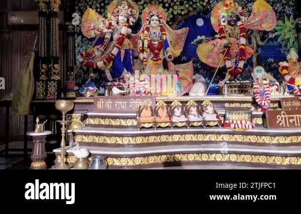 Sculptures of radha govindji in iskcon Temple ahmedabad, Gujarat, India ...