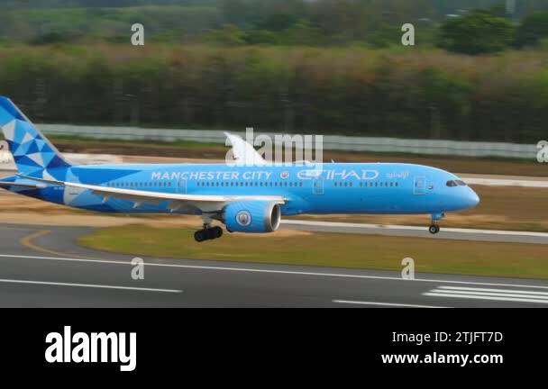 PHUKET, THAILAND - FEBRUARY 19, 2023: Side view, Boeing 787 Dreamliner ...