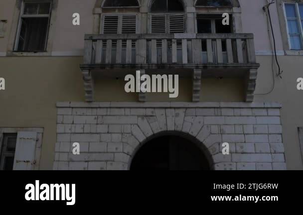 Inhabited city Stock Videos & Footage - HD and 4K Video Clips - Alamy