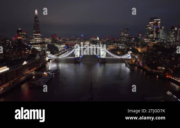 Tower bridge lifting in Stock Videos & Footage - HD and 4K Video Clips ...
