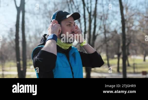 Athlete black man check Stock Videos & Footage - HD and 4K Video Clips ...