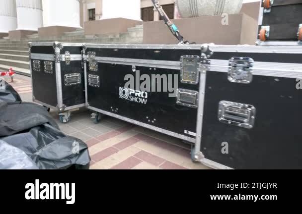 Boxes stage equipment Stock Videos & Footage - HD and 4K Video Clips ...