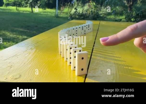 Domino effect falling chain sequence Stock Videos & Footage - HD and 4K ...