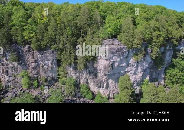 Rattlesnake Point Conservation Area lookout in province Ontario, Canada ...
