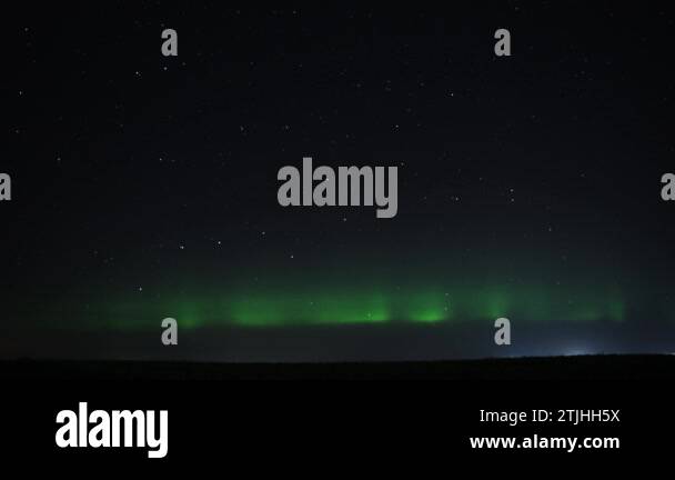Time Lapse of Northern Lights Aurora Borealis appearing on the night ...
