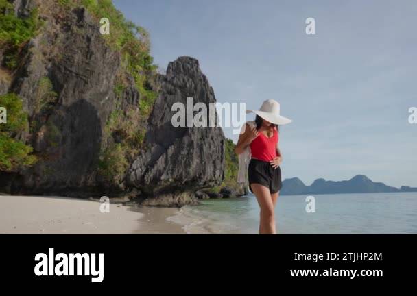 Shoulder beach Stock Videos & Footage - HD and 4K Video Clips - Alamy