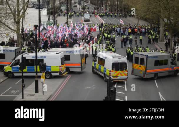 Physical barrier Stock Videos & Footage - HD and 4K Video Clips - Alamy