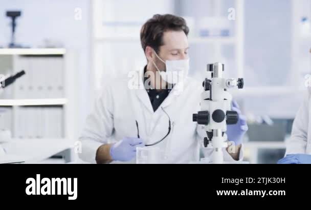 Dna lab mask Stock Videos & Footage - HD and 4K Video Clips - Alamy