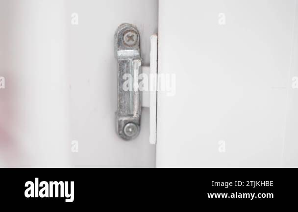 Guide mechanism Stock Videos & Footage - HD and 4K Video Clips - Alamy