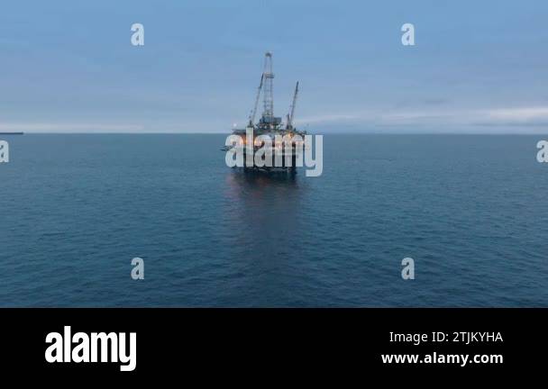 Drilling rig oil sea Stock Videos & Footage - HD and 4K Video Clips - Alamy