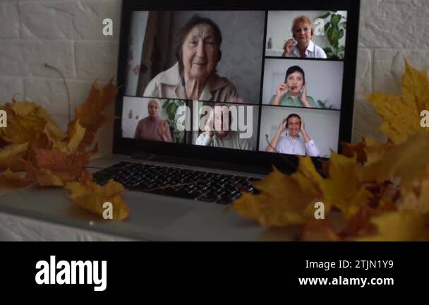 Chat leaves Stock Videos & Footage - HD and 4K Video Clips - Alamy