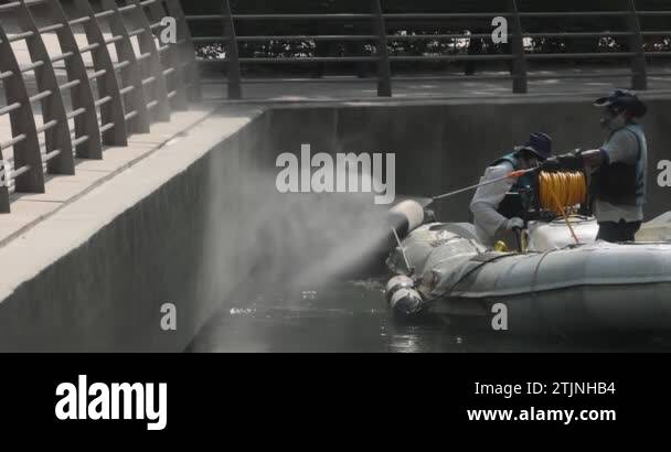 Uae banks Stock Videos & Footage - HD and 4K Video Clips - Alamy