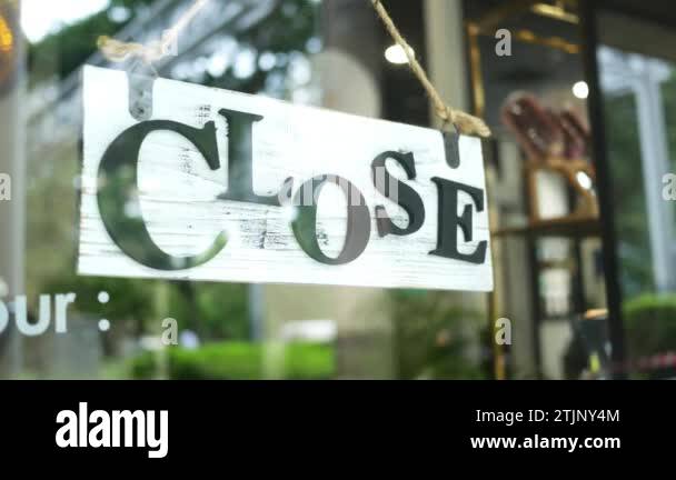 Closed cafe sign Stock Videos & Footage - HD and 4K Video Clips - Alamy