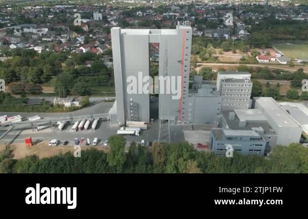 Roland Mills United operates flour and corn mills at four locations in ...