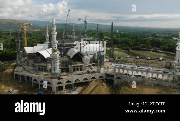 Under contruction of biggest new mosque in the Philippines. Sadik Grand ...
