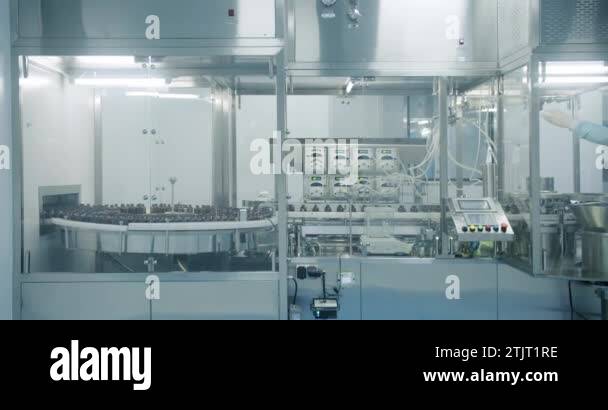 Sterile Pharmaceutical Manufacturing Laboratory where Scientists in ...