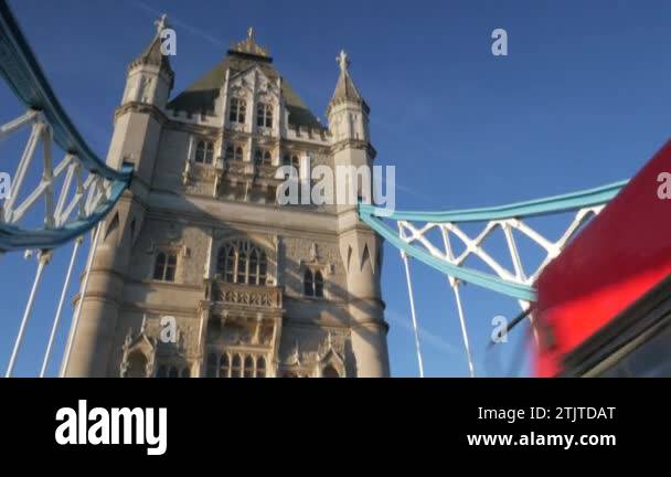 Tfl river bus Stock Videos & Footage - HD and 4K Video Clips - Alamy
