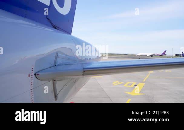 Jet engine heat exhaust Stock Videos & Footage - HD and 4K Video Clips ...