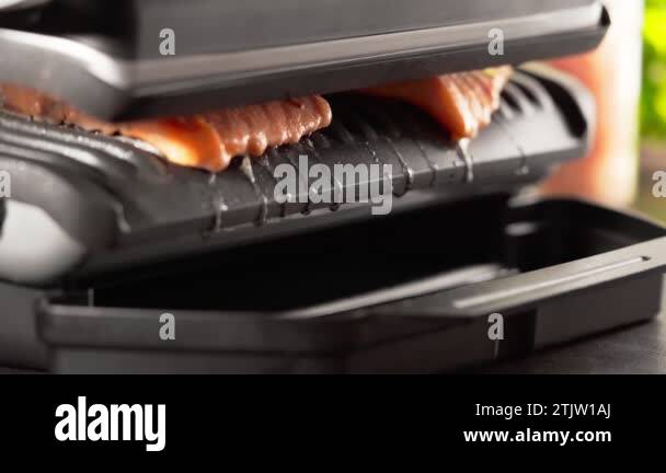 Drop down cover Stock Videos & Footage - HD and 4K Video Clips - Alamy