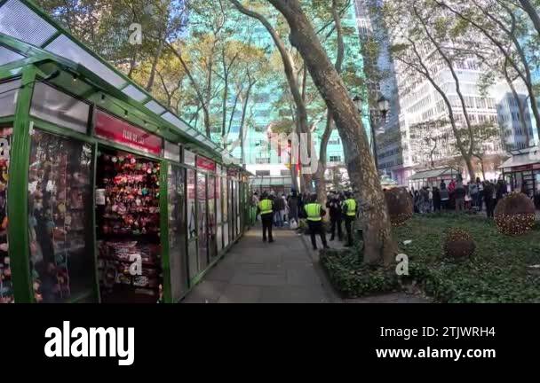 Macy's thanksgiving parade Stock Videos & Footage - HD and 4K Video ...