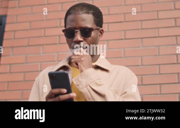 Electronic b Stock Videos & Footage - HD and 4K Video Clips - Alamy