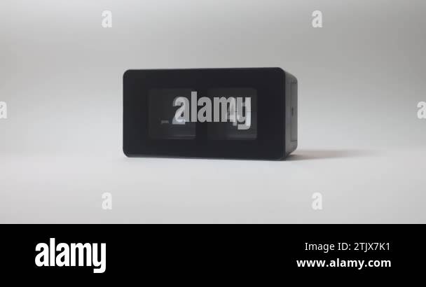 3pm office Stock Videos & Footage - HD and 4K Video Clips - Alamy