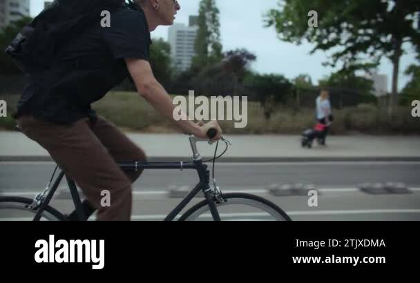 Overtake cyclist Stock Videos & Footage - HD and 4K Video Clips - Alamy