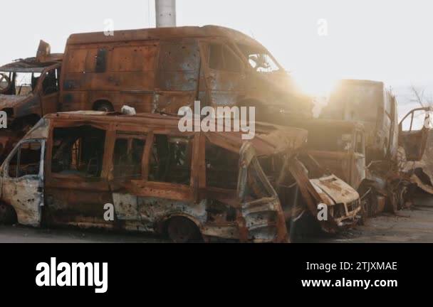 Car destruction Stock Videos & Footage - HD and 4K Video Clips - Alamy