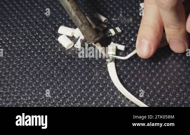 Capacitor charging Stock Videos & Footage - HD and 4K Video Clips - Alamy