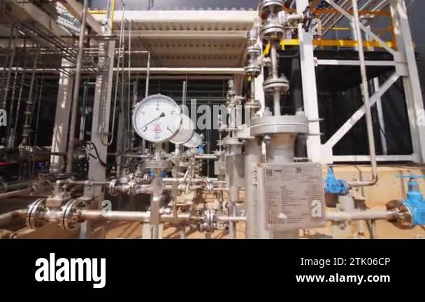 Modern chemical plant Stock Videos & Footage - HD and 4K Video Clips ...