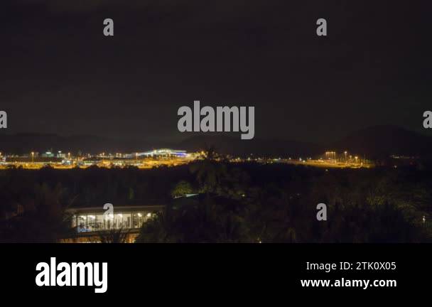 Cinematic aviation Stock Videos & Footage - HD and 4K Video Clips - Alamy