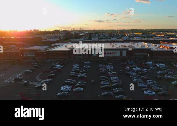 Brooklyn mall Stock Videos & Footage - HD and 4K Video Clips - Alamy