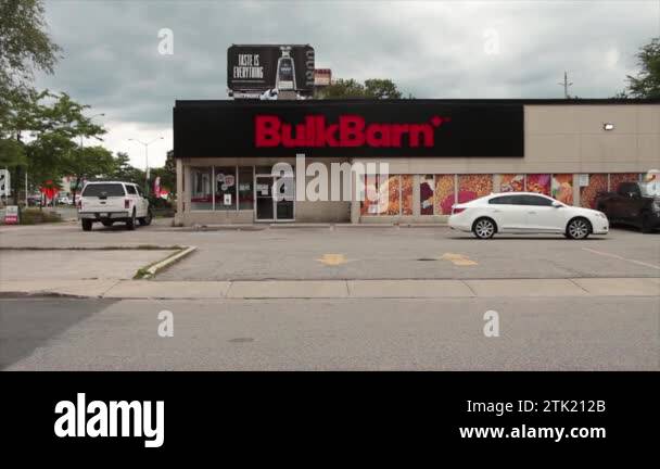 White barn store Stock Videos & Footage - HD and 4K Video Clips - Alamy