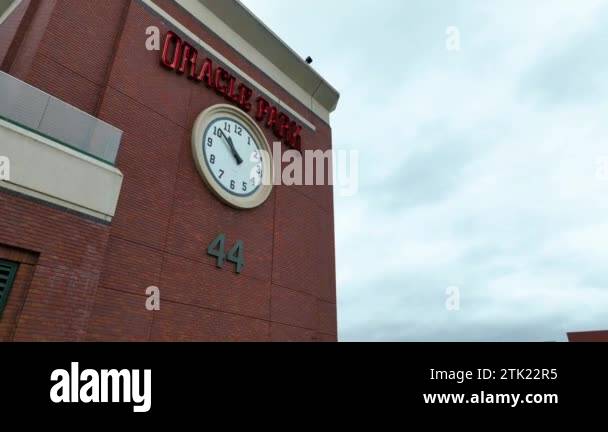 Oracle park clock Stock Videos & Footage - HD and 4K Video Clips - Alamy